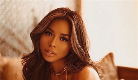 Jasmine Faye - Bio, Age, Height, Wiki | Models Biography