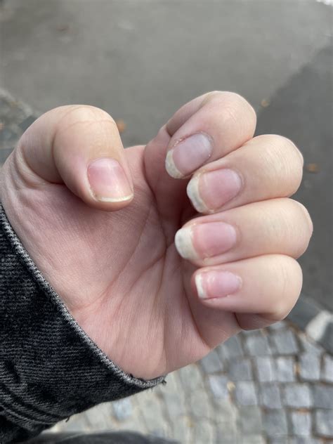 I finally found a good Nail Salon, got a very Good manicure and it made ...
