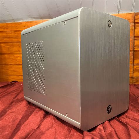 RAIJINTEK METIS PLUS SILVER | Jawa