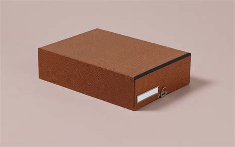 Boxes – Choosing Keeping