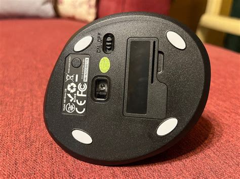 Delux M618 Mini DB Ergonomic Mouse on Carousell