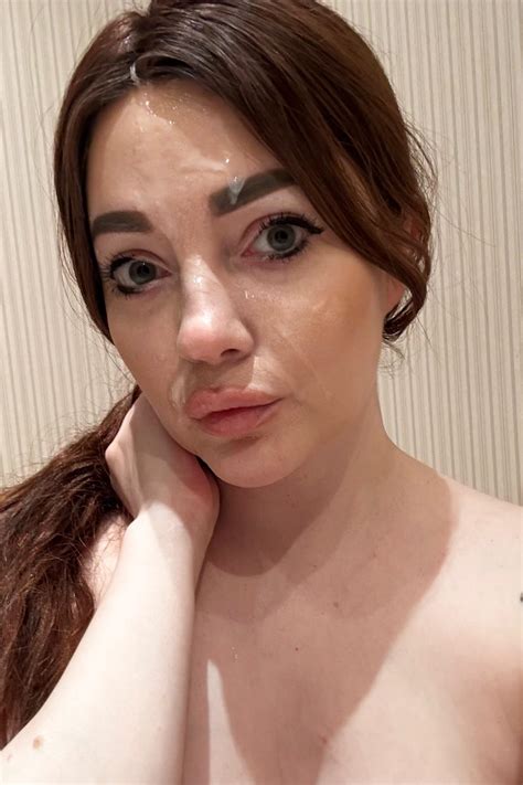 Selfie after a nice load : r/CumshotSelfies