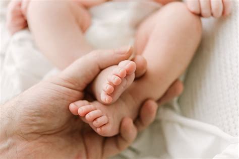 Essential Newborn Care Tips for First-Time Moms - Reflections by Karen Byker