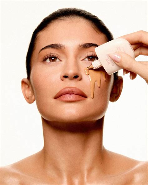 Kylie Cosmetics Launches the Skin Tint Blurring Elixir