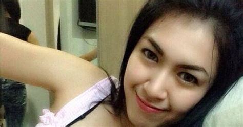 Cerita Dewasa : NIKMATNYA MEMEK TANTE KU YANG SEMPIT