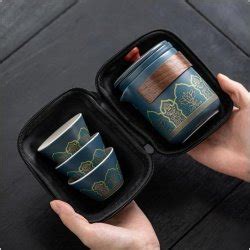 Без церемоний. Компактный набор для заваривания чая