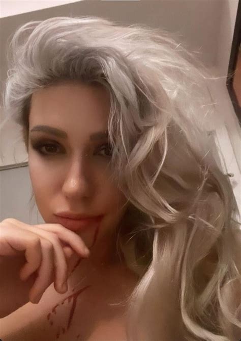 Catfish me (using an egirl ref) as my sister's hot friend~ : r/CatfishMePlease2