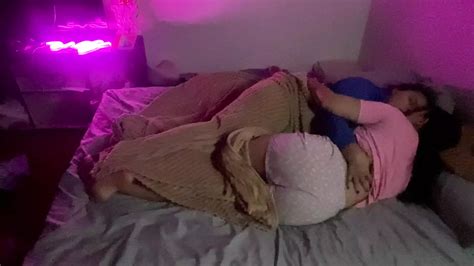 Romantic Lesbian Scissoring Before Bed: Colombian Porn | xHamster