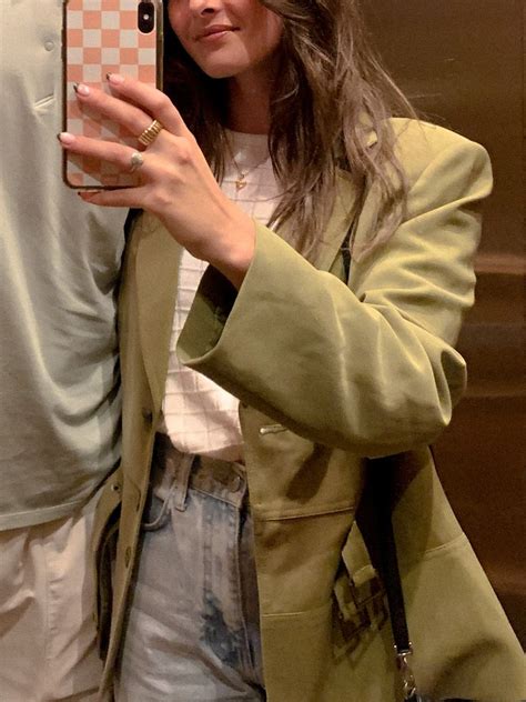 Pin on Fun Fits & Mirror Pics