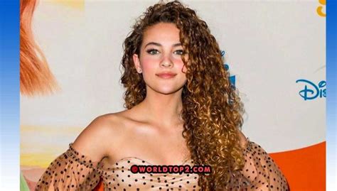 Sofie Dossi | Bio, Age, Height, Net Worth (2024), Family