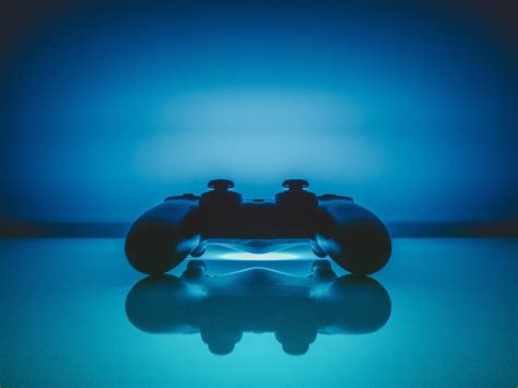 [フリー写真] プレイステーション4のゲームパッドでアハ体験 - GAHAG | 著作権フリー写真・イラスト素材集