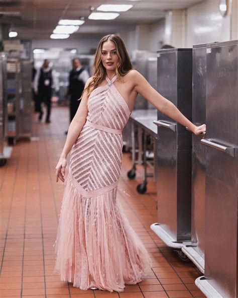 Margot Robbie - Golden Globes Photo Shoot January 2023 • CelebMafia