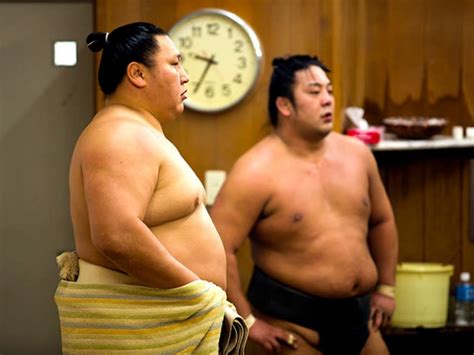 Visita un entrenamiento de Sumo - Viajar por Asia