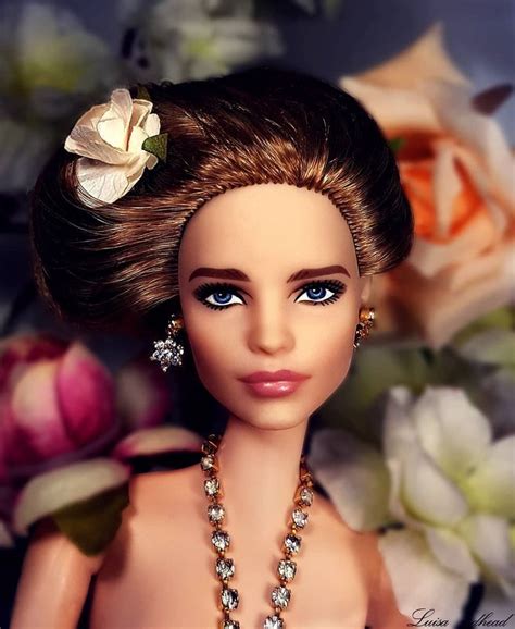 Pin by Olga Vasilevskay on Natalia Vodianova Barbie doll | Beautiful ...