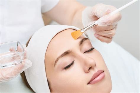 Medizinische Kosmetik – Hautarztpraxis München-Ost