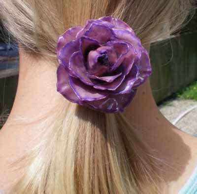 Discover Lifestyle: Purple Rose Makes A Perfect Ponytail