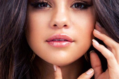 Revival Selena Gomez Wallpapers - Top Free Revival Selena Gomez Backgrounds - WallpaperAccess