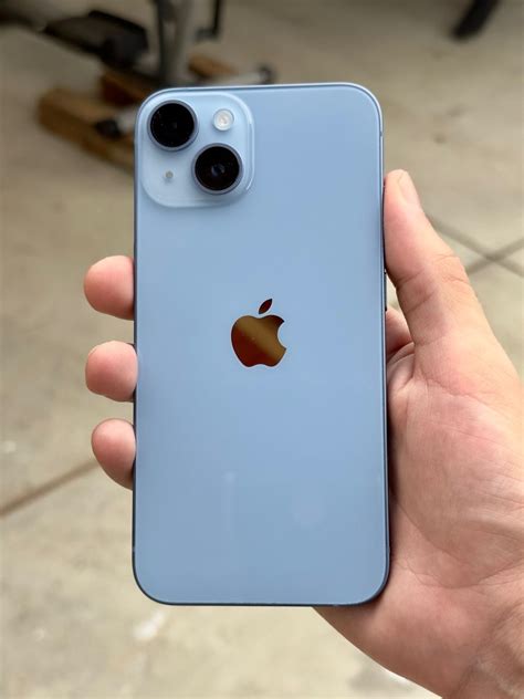 The blue color is beautiful 😍 La Life, Iphone, Tech, Blue, Quick ...