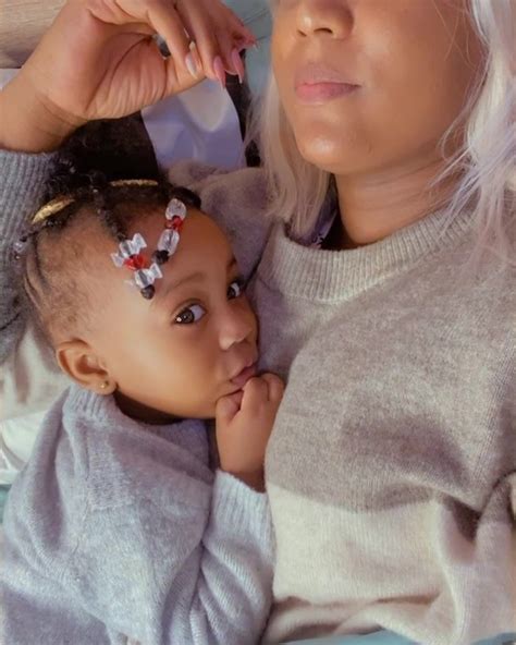Le petit chewing-gum de maman | By Emlys Naelle