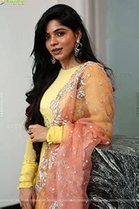 Divya Bharthi at Sudigali Sudheer New Movie Launch, HD Gallery