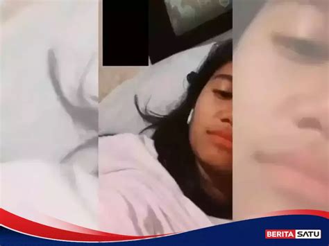 Beredar Video Diduga Azizah Salsha Pamer Aurat, Durasi 1 Menit 20 Detik
