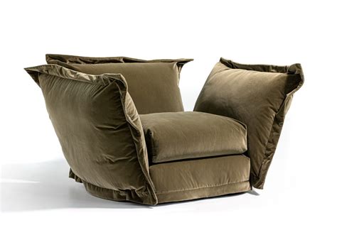 Cloudscape Тканевое кресло со съемным чехлом и подлокотниками Moroso ...