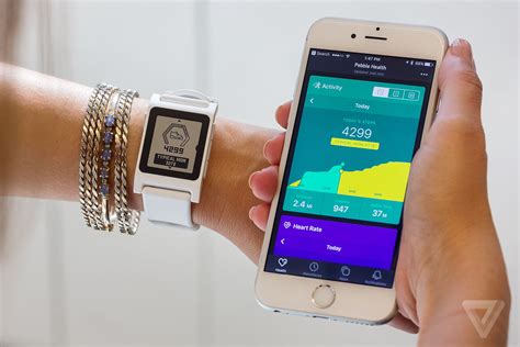 Pebble 2 review: still more smartwatch than health tracker | The Verge