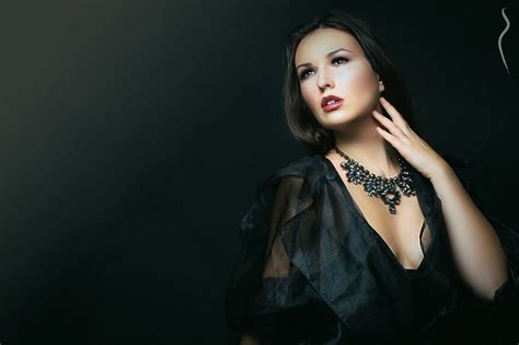 diviana - a model from Latvia | Model Management