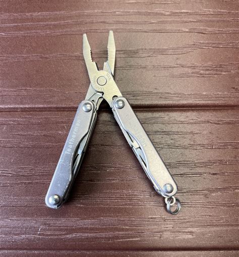Leatherman Squirt P4 – Gray - UsedMultiTool.com