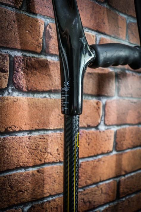 KOWSKY CUSTOM CARBON ORIGINAL OPEN CUFF ERGO SOFT GRIP - Custom Crutches