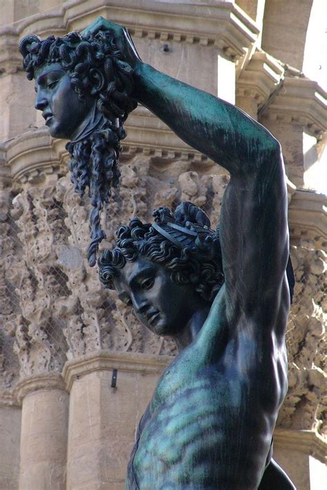 Perceus | Statue, Greek sculpture, Sculpture art