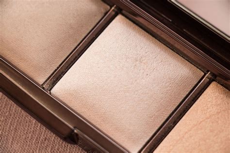 Пудра - Хайлайтер - Бронзер Hourglass Ambient Lighting Palette - Beauty ...
