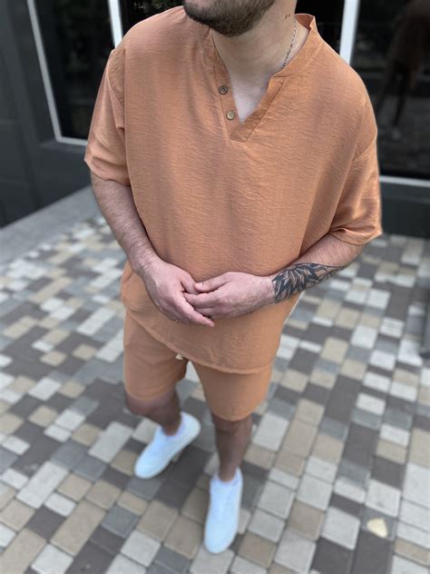 Чоловічий лляний костюм з oversize футболкою в кольорі Кемел ...