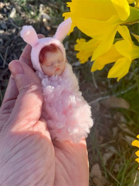Sculpting a Bundled Bunny Baby | Curious Mondo