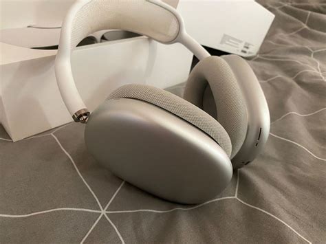 APPLE AirPods Max, weiss/silber | Kaufen auf Ricardo