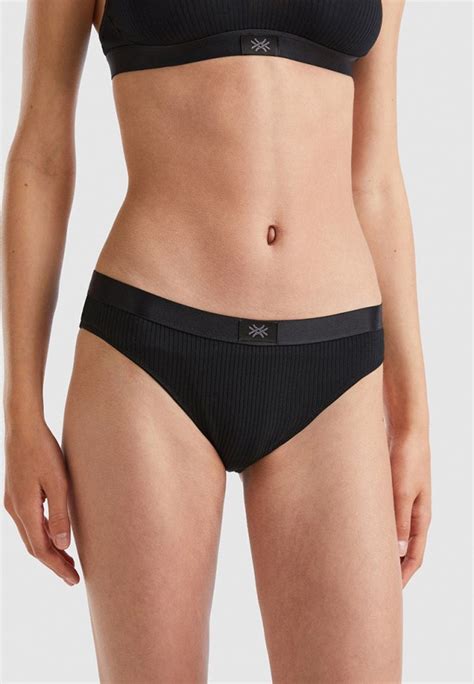 Трусы United Colors of Benetton, цвет: черный, RTLACY680801 — купить в ...