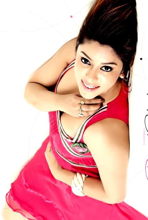 Payal Ghosh: Always wanted to debut as girl next door