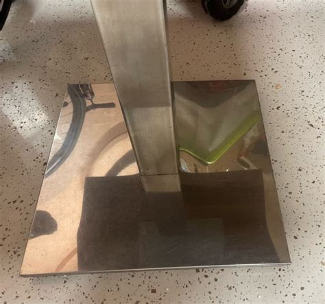 Stol 80x80
