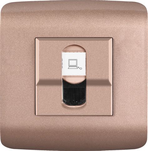 European K710 Style - Top switch socket manufacture in China-GOODTOP