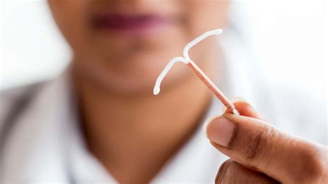 Apa Pantangan Menggunakan KB Spiral atau IUD? • Hello Sehat
