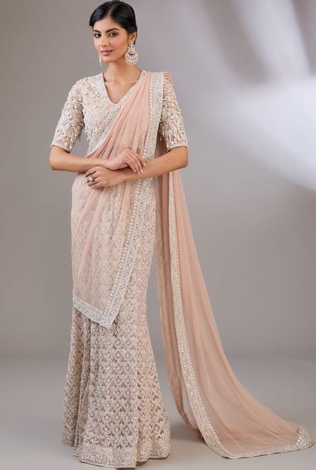 Lehenga Saree Draping Styles : A Guide