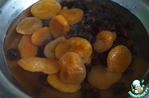 Смузи с овсяными хлопьями и сухофруктами – кулинарный рецепт