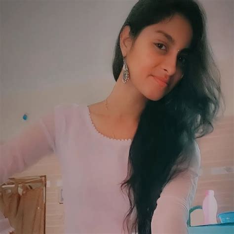 Shruthi💫💖 (@shruthi_6869) • Threads, Say more