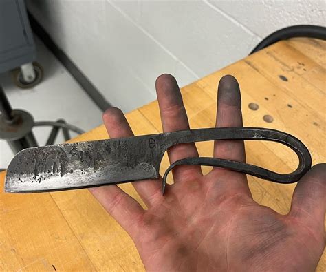 Second blacksmith knife : r/blacksmithing