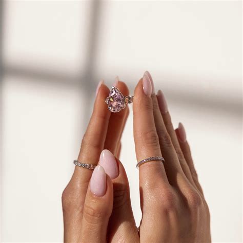 New In – NIKIBEE