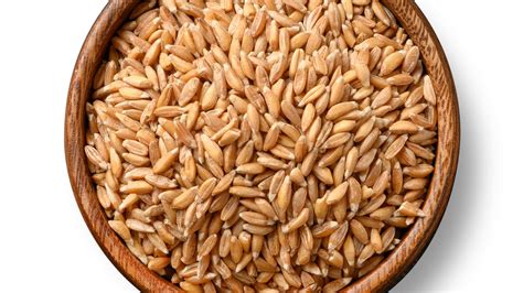 What Is Farro, And What Does It Taste Like?