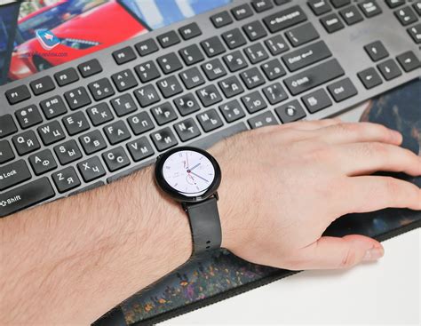 Mobile-review.com Обзор премиальных смарт-часов ZEPP E: «А мы на стиле»