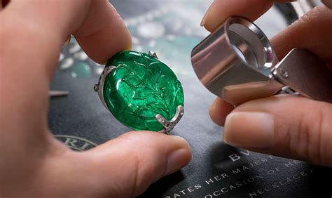 Упаковка для ювелирных украшений /packaging for jewelry on Behance