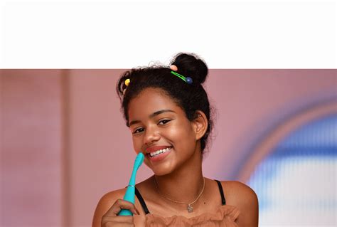 FOREO ISSA™ mini 3 I The 4-in-1 Electric Toothbrush