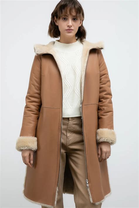 Дубленка из овчины SnowQueen_collection 686445003 цены в Москве, купить ...
